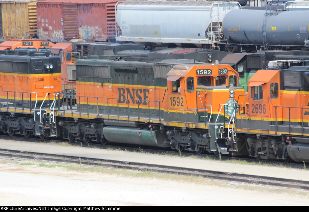 BNSF 1592
